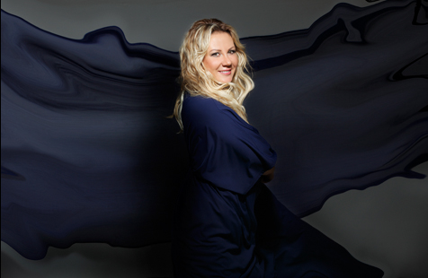 Sembolleri Hayatımıza Taşıyan Takı Tasarımı: Bee Goddess • theMagger