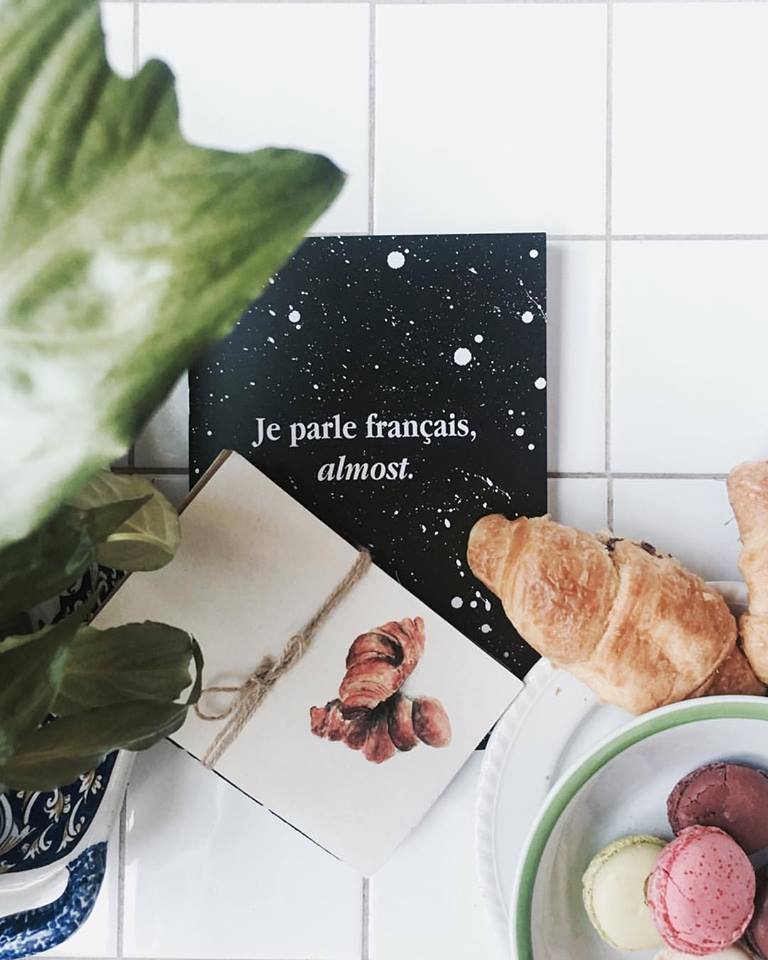 Paris’te Yaşamak: Simay Demirel ile Dopdolu Bir Söyleşi • theMagger