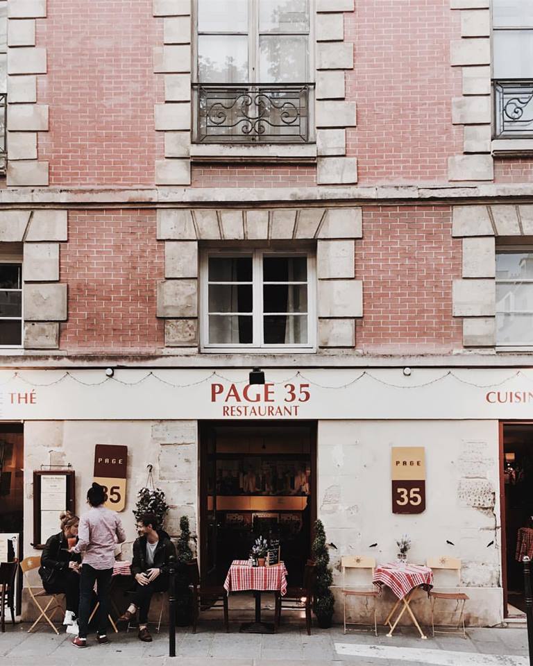 Paris’te Yaşamak: Simay Demirel ile Dopdolu Bir Söyleşi • theMagger