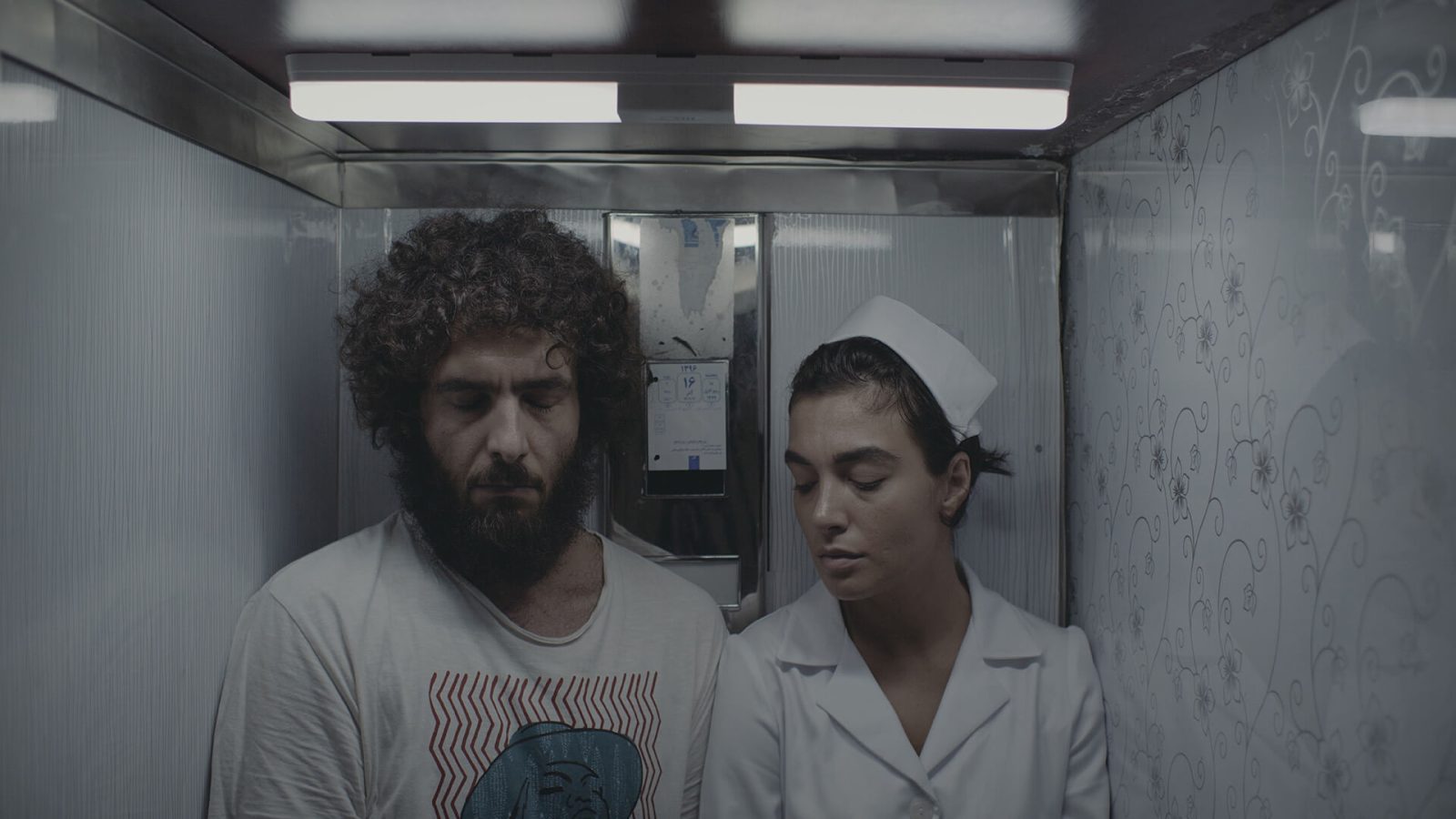 Critical Zone: Tahran Sokakları, Kasvetli Hayatlar • theMagger