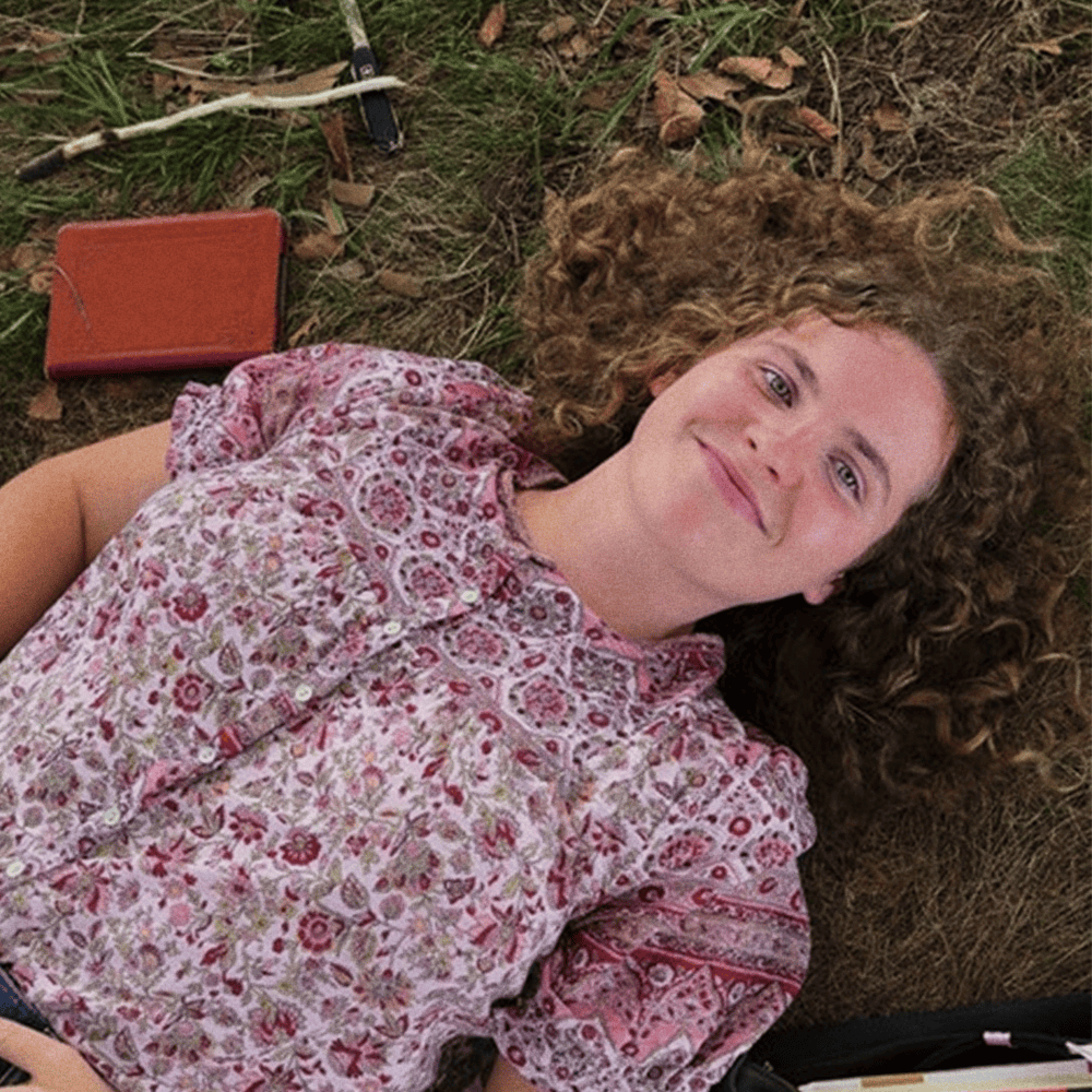 Annabelle Dinda: Yeni Bir Feminist Marş, The Hand • theMagger
